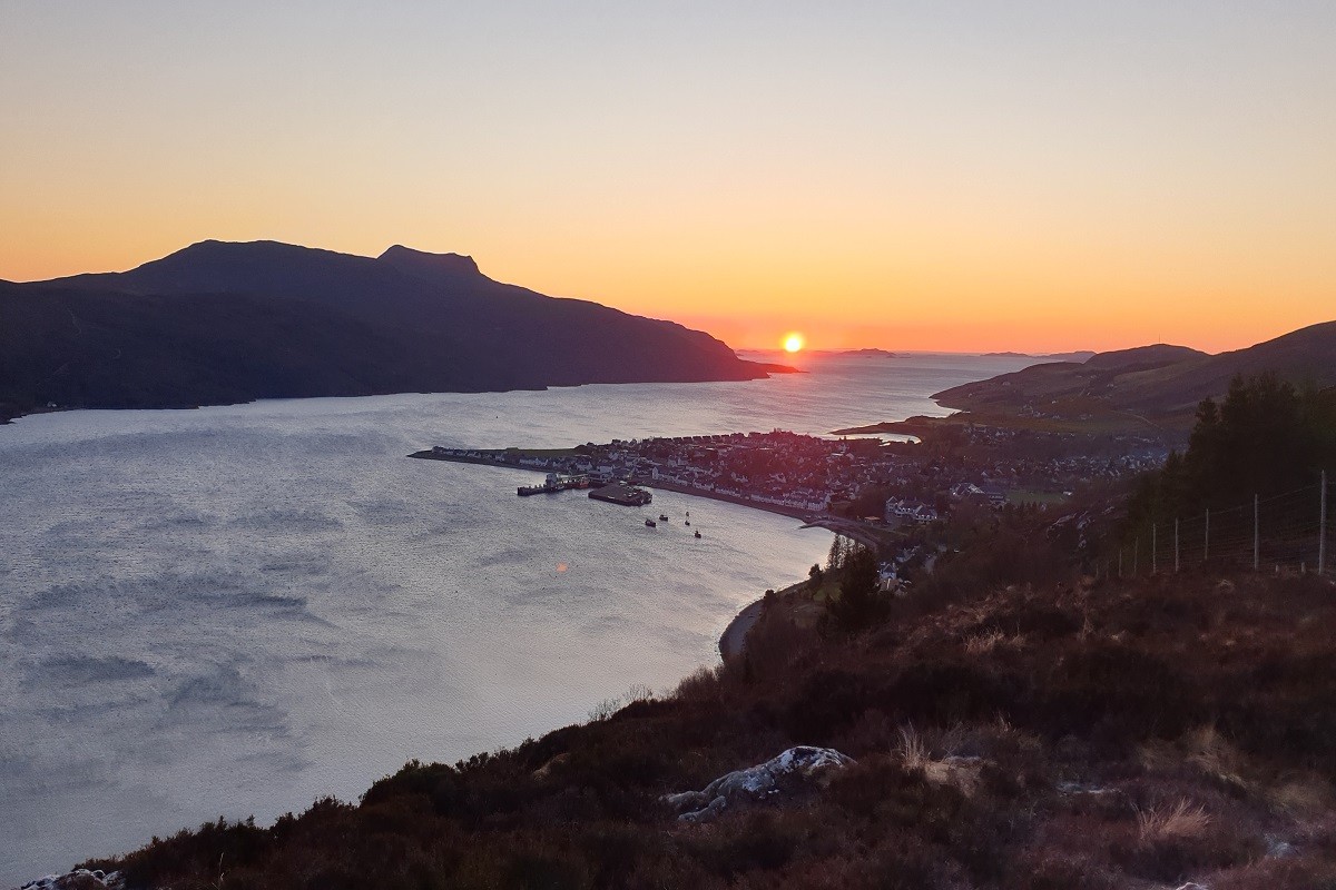 Boat and Walk around Ullapool - McKenzie Mountaineering